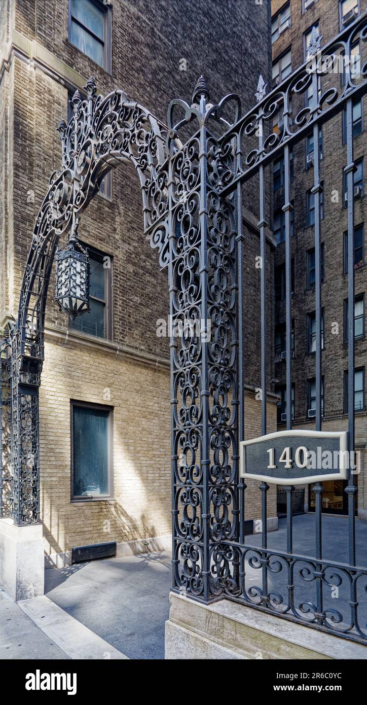 Emery Roth designed this 1924 apartment building with a courtyard ...