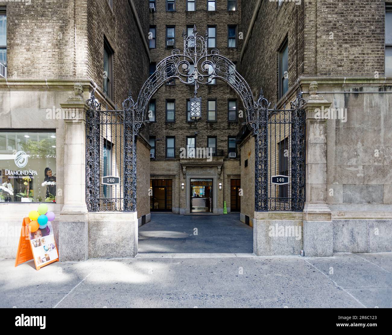 Emery Roth designed this 1924 apartment building with a courtyard ...