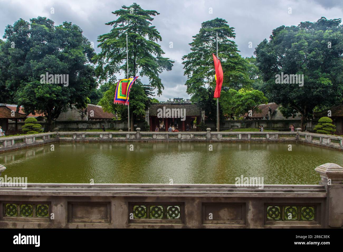 Vietnam temple travel angle hi-res stock photography and images - Alamy