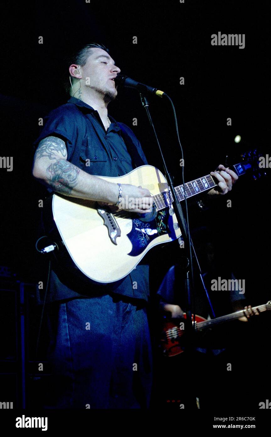 Everlast live concert hi-res stock photography and images - Alamy
