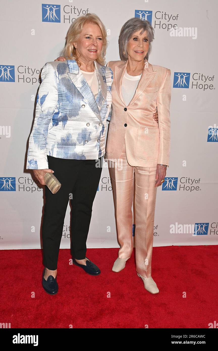 Full length tom ford suit hi-res stock photography and images - Alamy