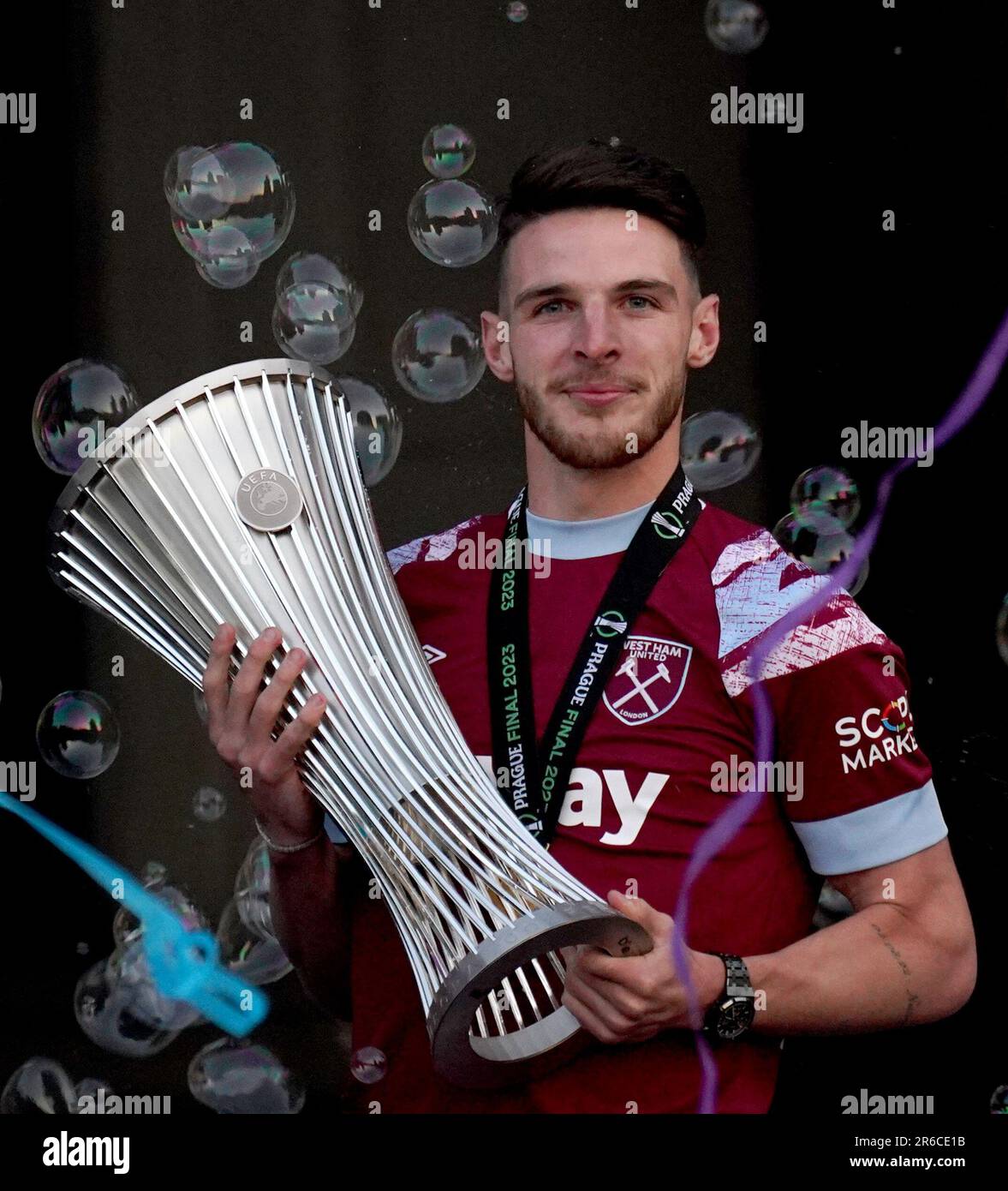 West Ham United's Declan Rice celebrates with the trophy at the Old ...