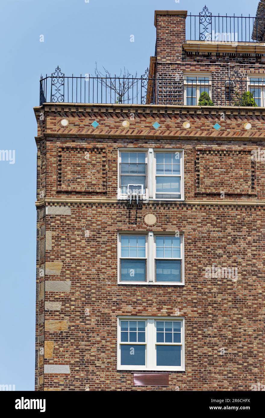 Emery Roth designed 299 West 12th Street as an apartment hotel. The Art ...