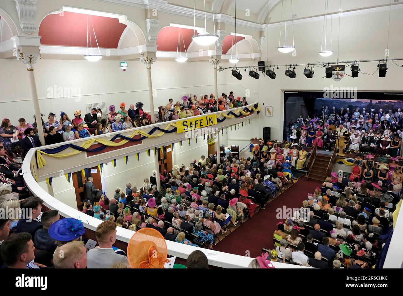 Hawick, UK. 08th June, 2023. Hawick Common Riding 2023, A packed Town ...