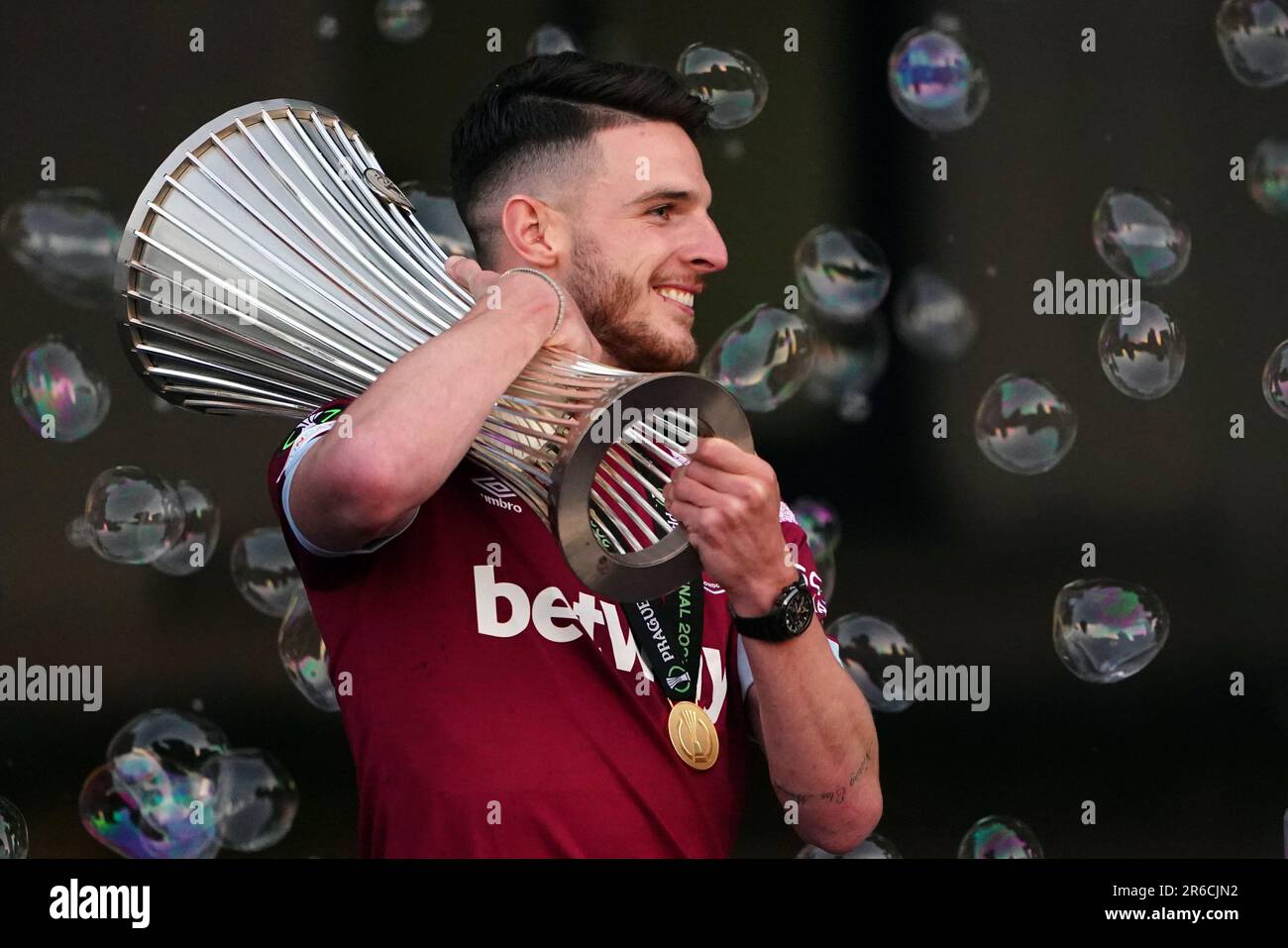 West Ham United's Declan Rice celebrates with the trophy at the Old ...