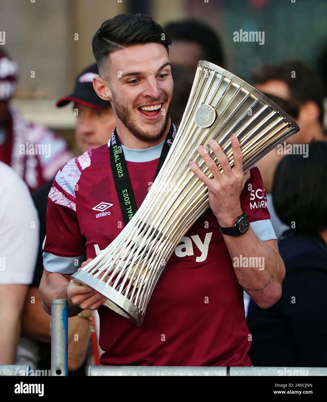 West Ham United's Declan Rice celebrates with the trophy at the Old ...