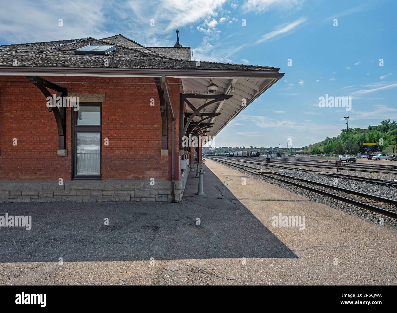 Red brick train station hi-res stock photography and images - Alamy