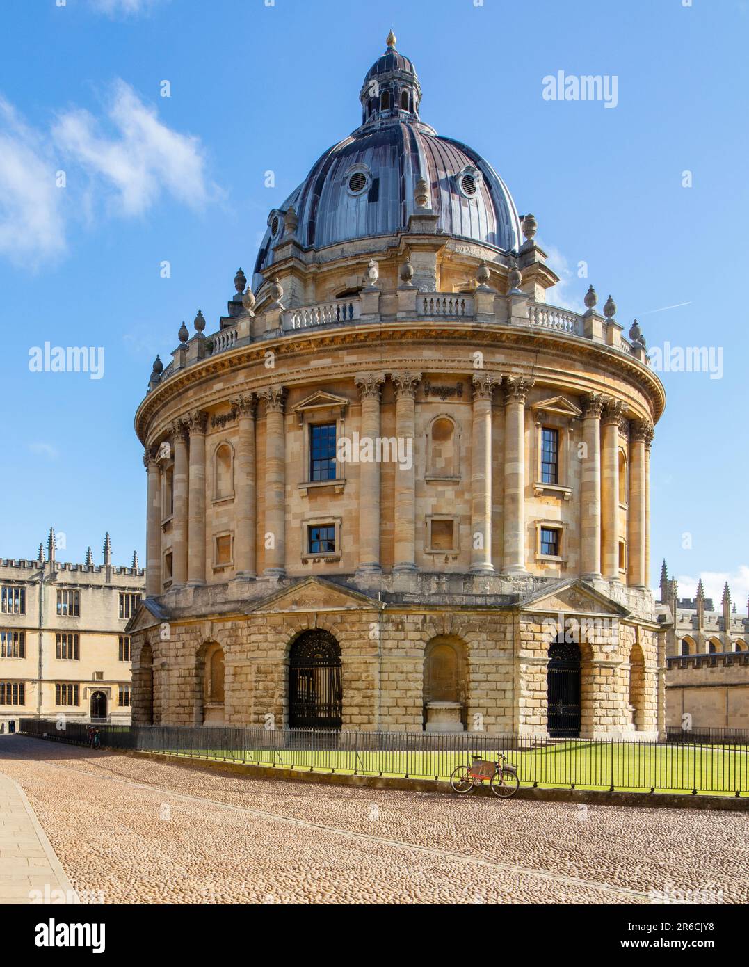 The Radcliffe Camera, designed by James Gibbs in 1737-49, in Radcliffe ...
