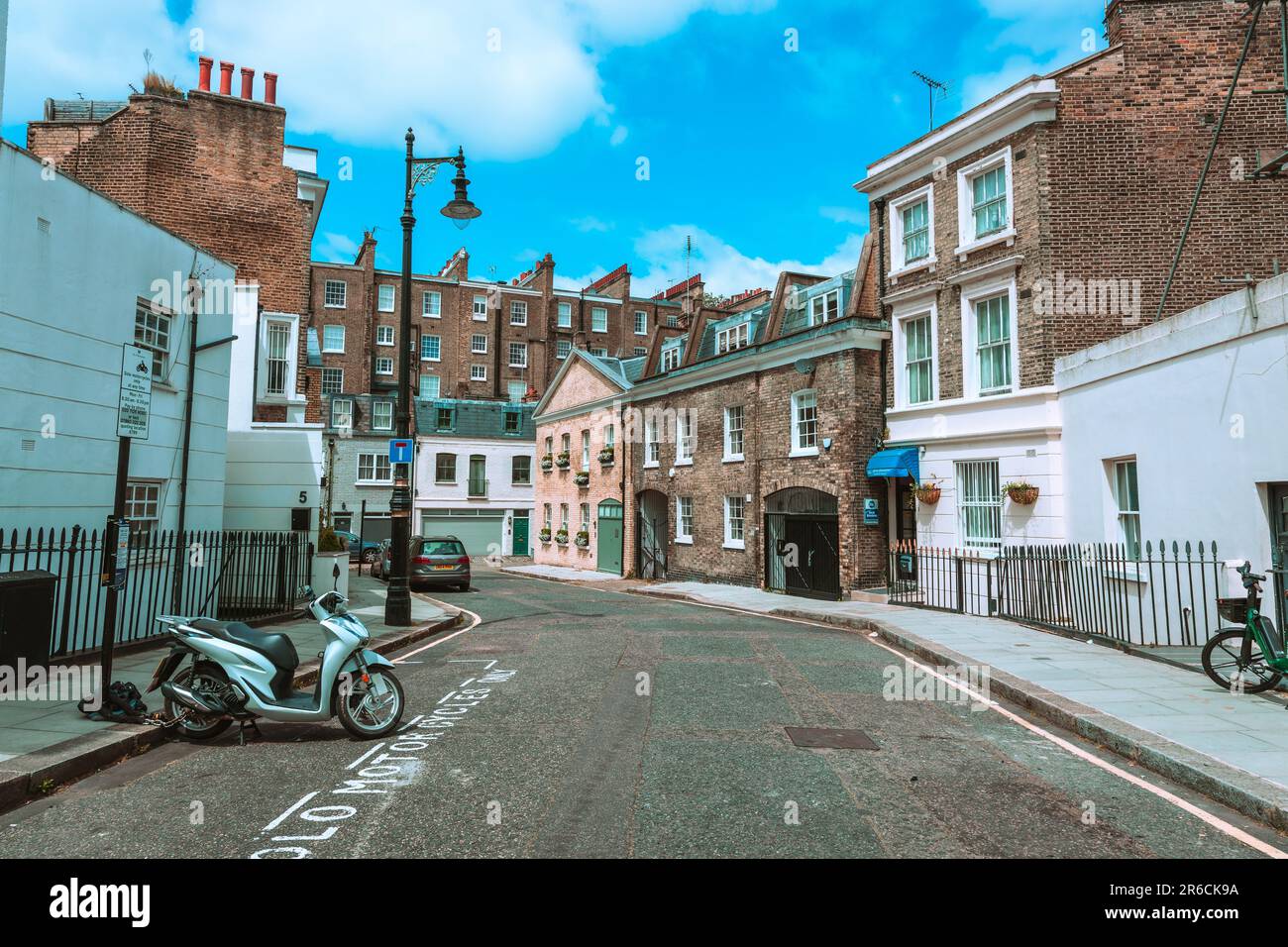 Residential Street in Chelsea, London Stock Photo - Alamy