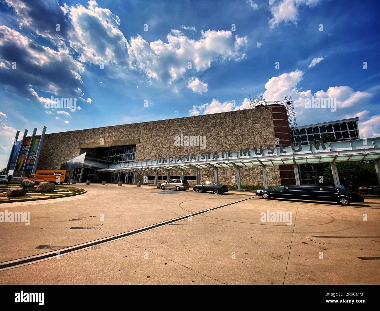 Indianapolis indiana museum hi-res stock photography and images - Alamy