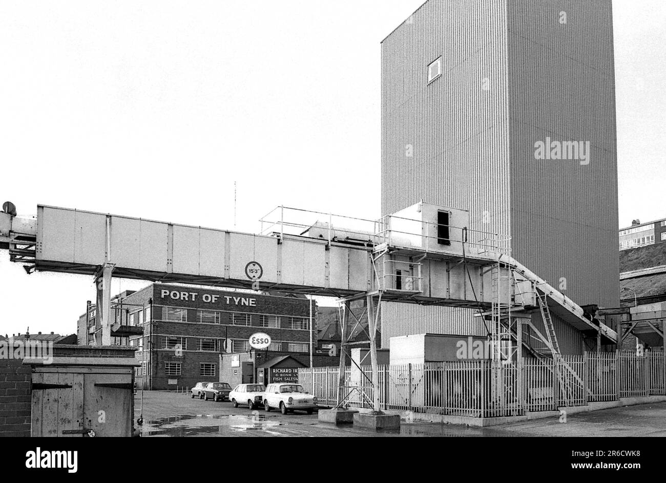 Ice factory Black and White Stock Photos & Images - Alamy