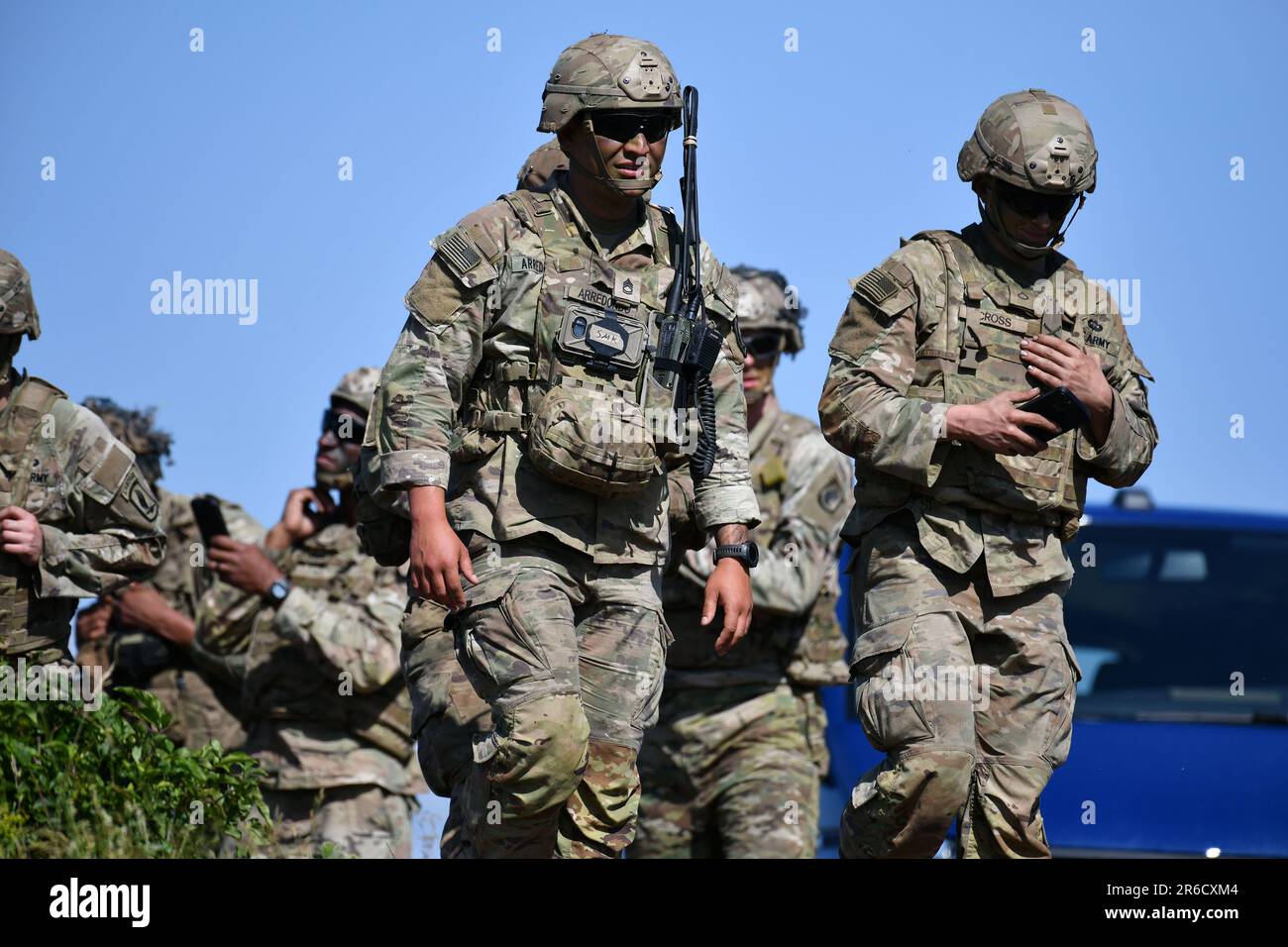 U.S. Army Paratroopers assigned to Battery A, 4th Battalion, 319th ...