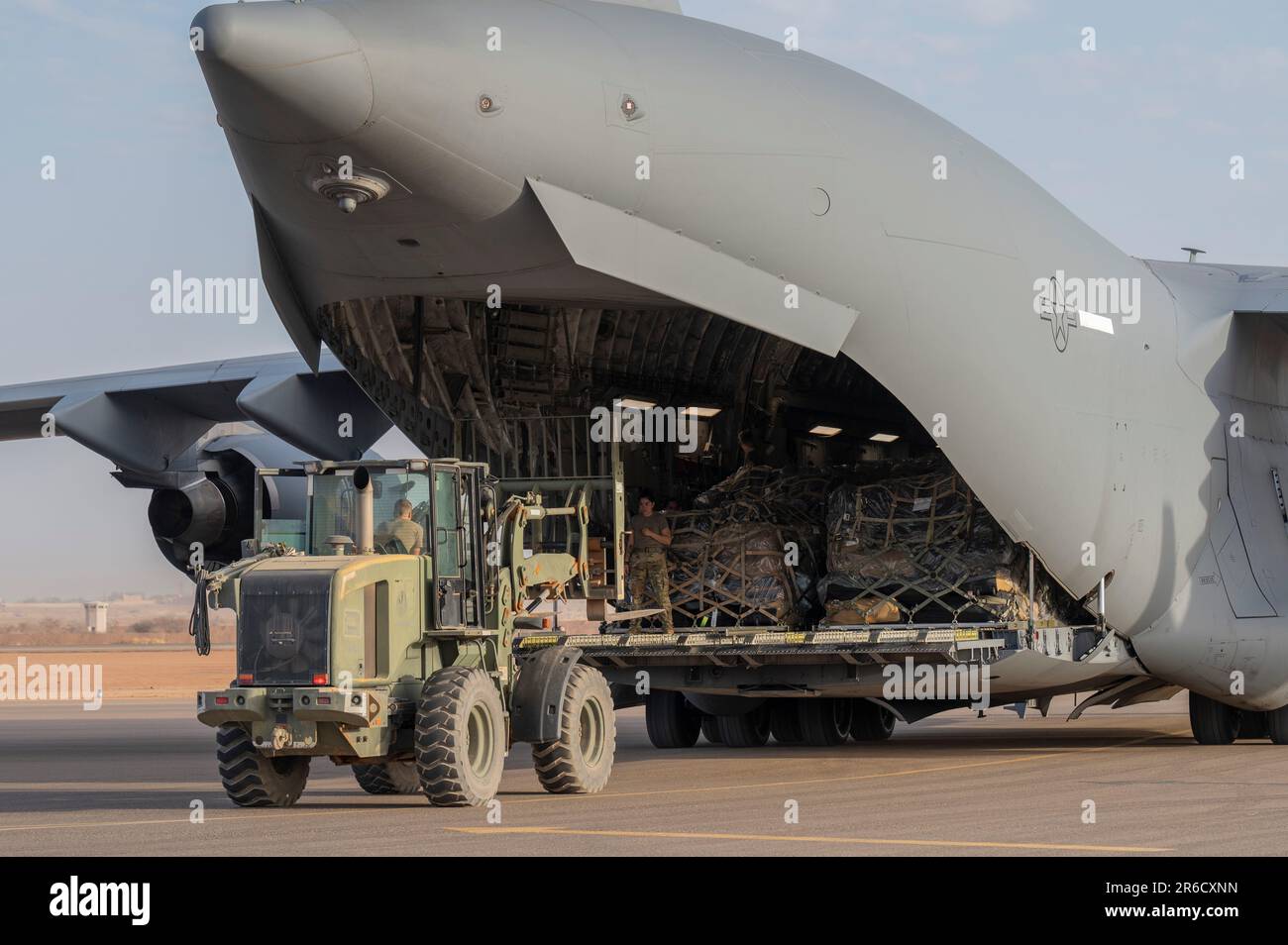 724th expeditionary air base squadron hi-res stock photography and ...