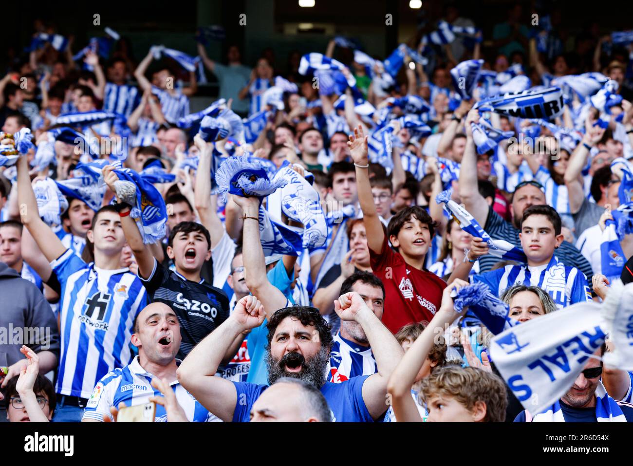 Real sociedad reale arena fans hi-res stock photography and images - Alamy