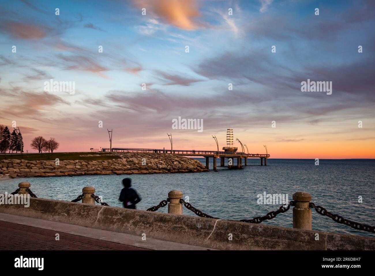 Early morning on the Burlington Ontario waterfront with the Brant ...