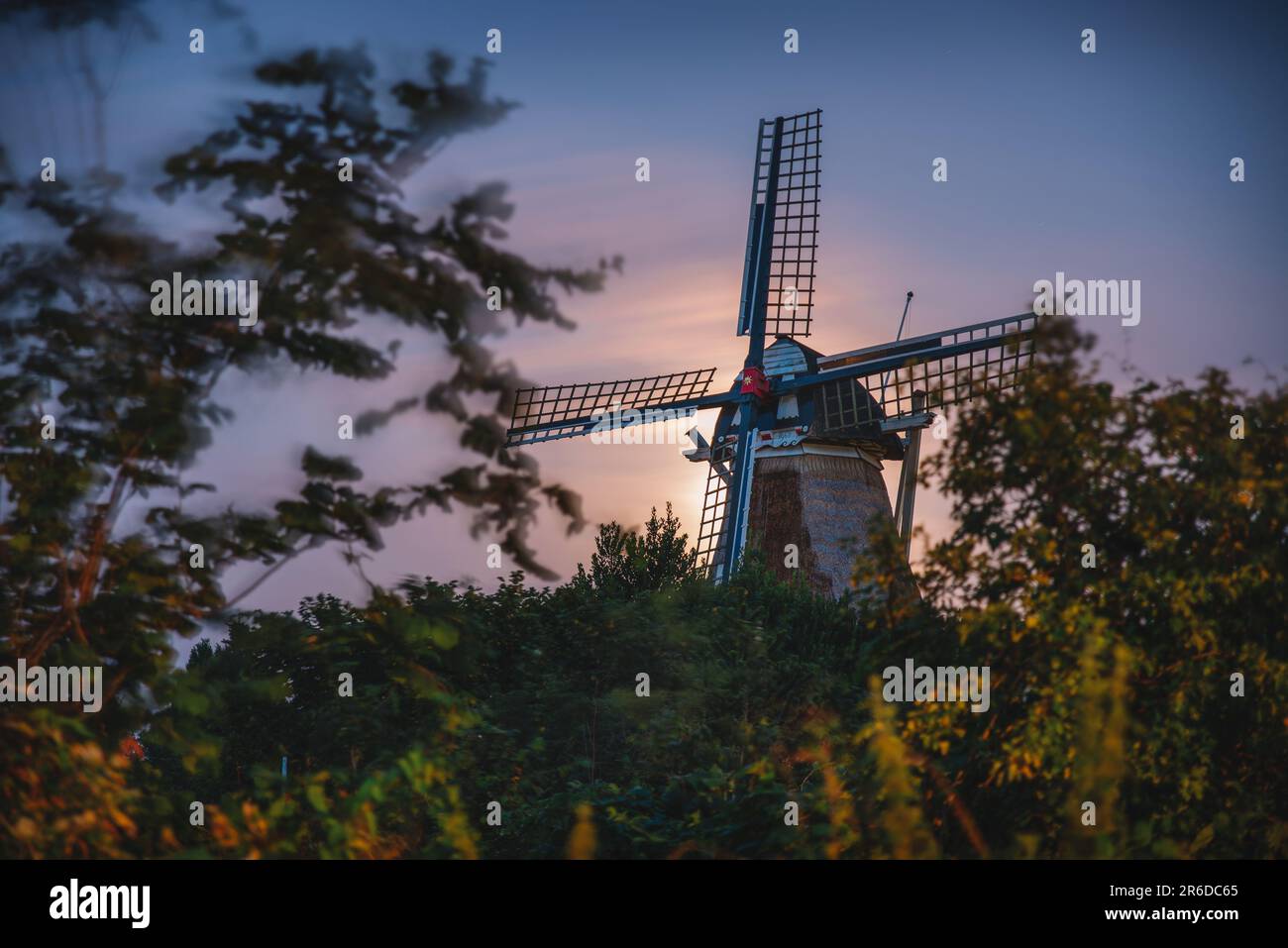 Moonlit village hi-res stock photography and images - Alamy