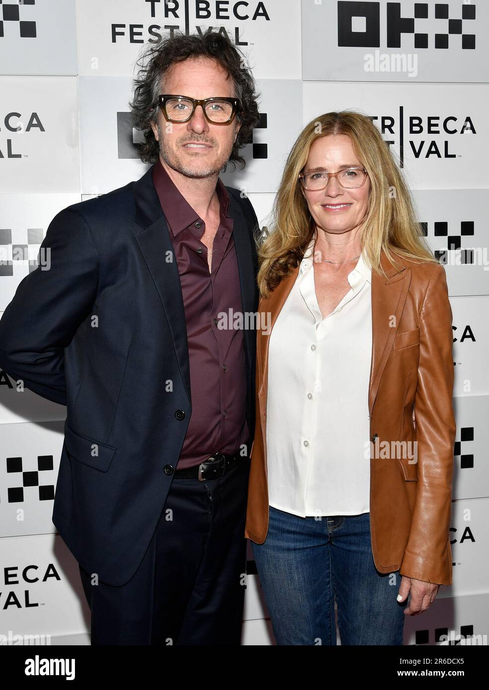 Elisabeth Shue And Davis Guggenheim David Guggenheim And His Wife