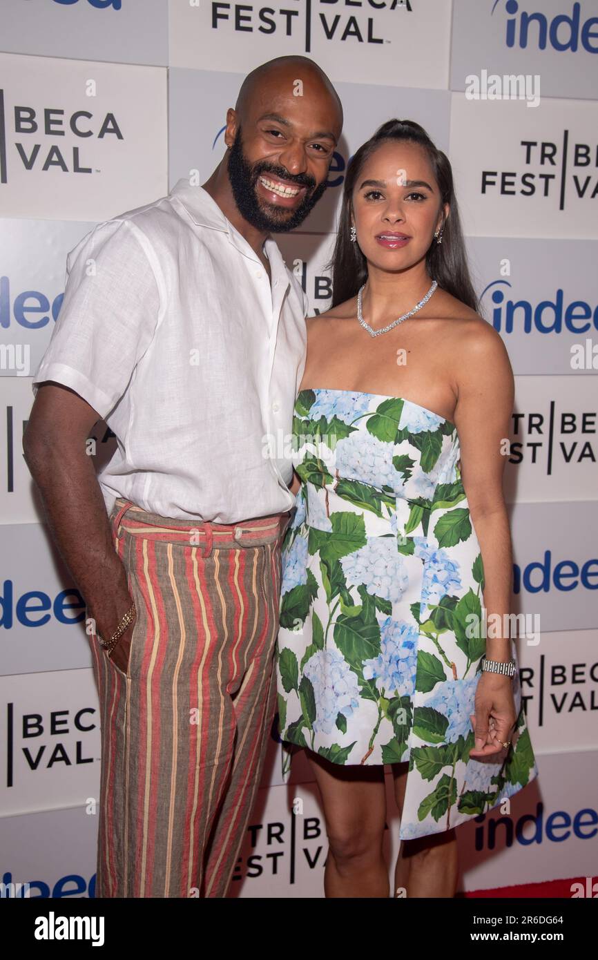 NEW YORK, NEW YORK - JUNE 08: Babatunji Johnson and Lead Actor ...