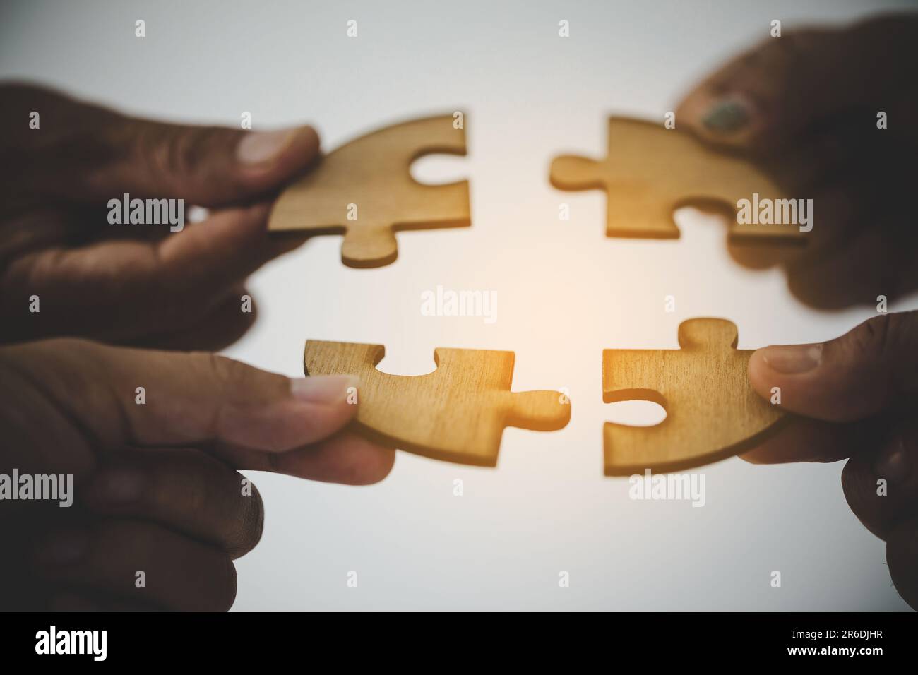 Team synergy hi-res stock photography and images - Alamy