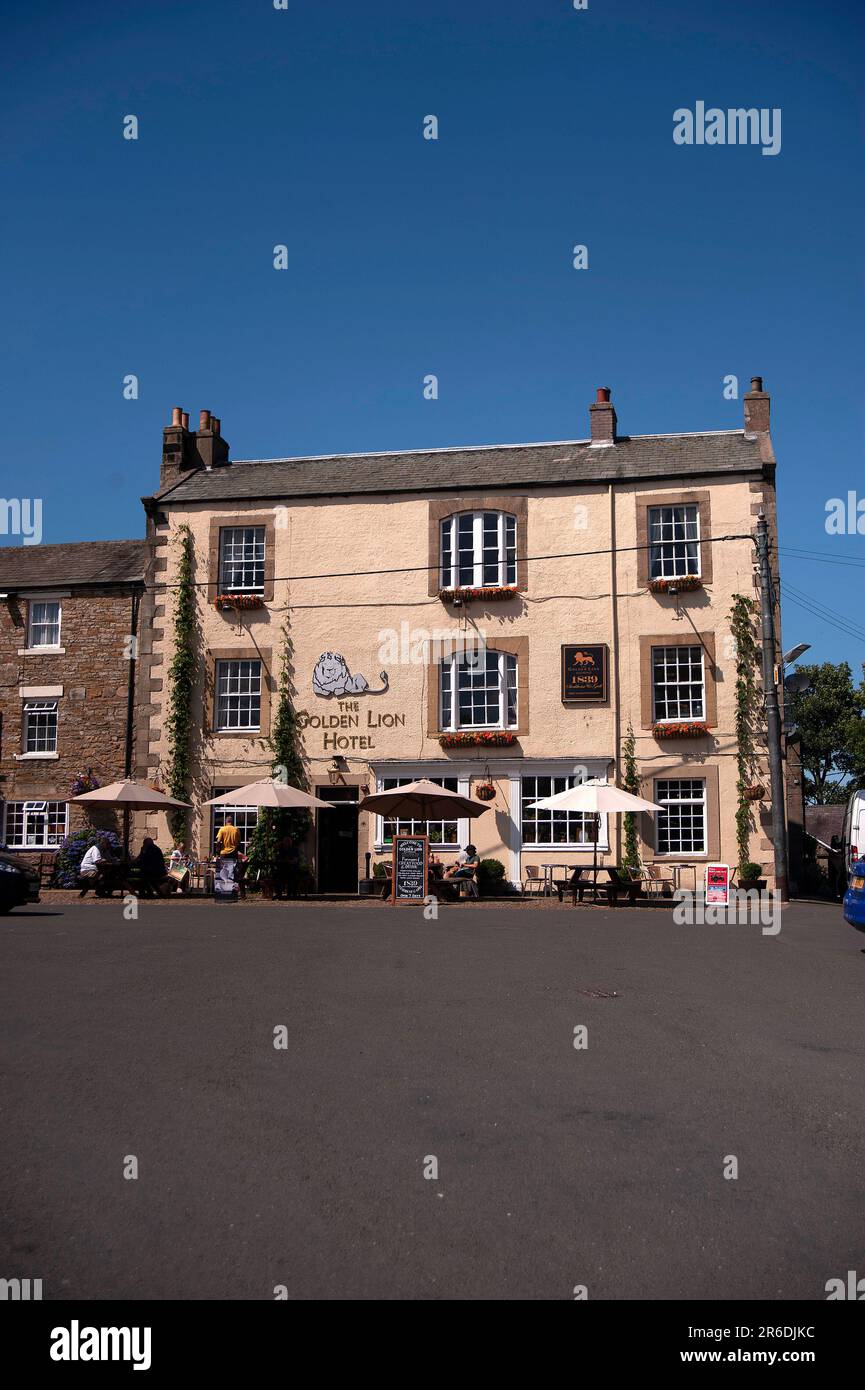 The Golden Lion hotel, Allendale, Northumberland Stock Photo - Alamy