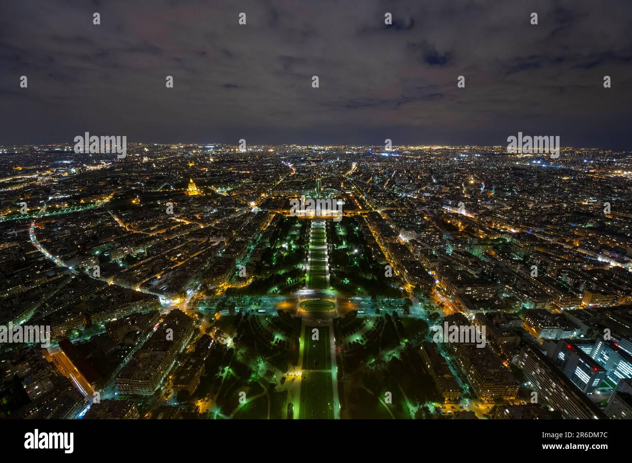 Paris from roof night france hi-res stock photography and images - Alamy