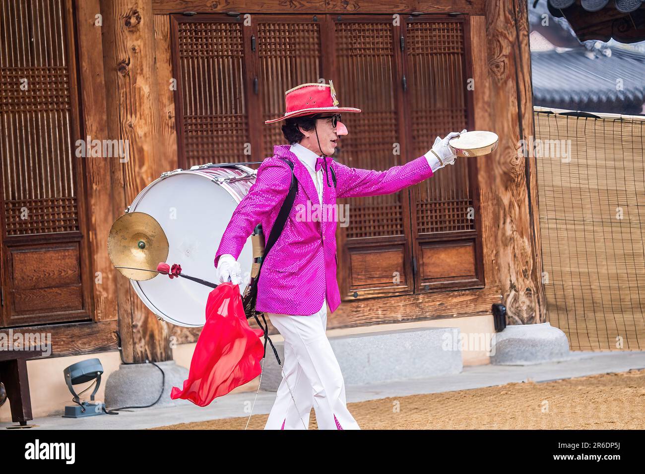 Show Time (2 Stock Photo - Alamy