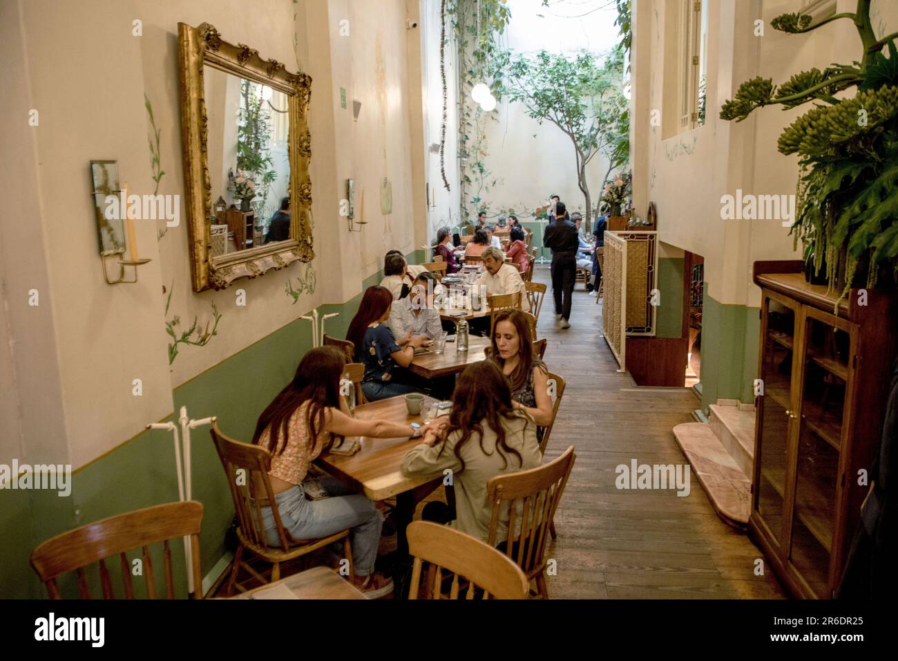 Mexiko Stadt, Mexico. 20th Apr, 2023. Guests sit inside the "Rosetta ...