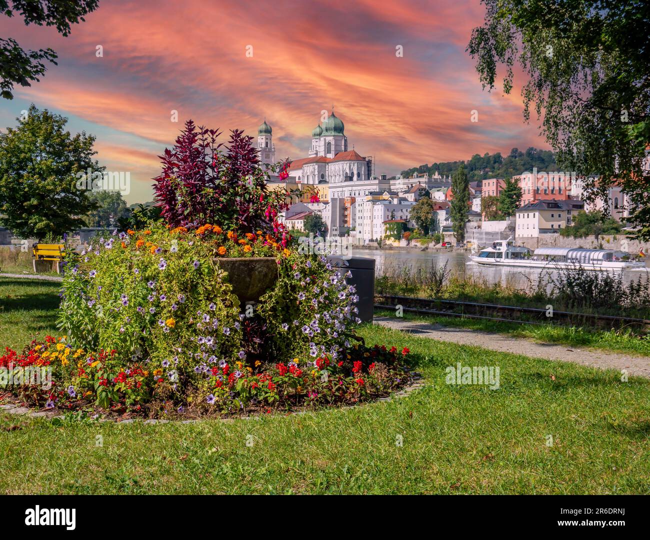 St stephen cathedral passau hi-res stock photography and images - Alamy