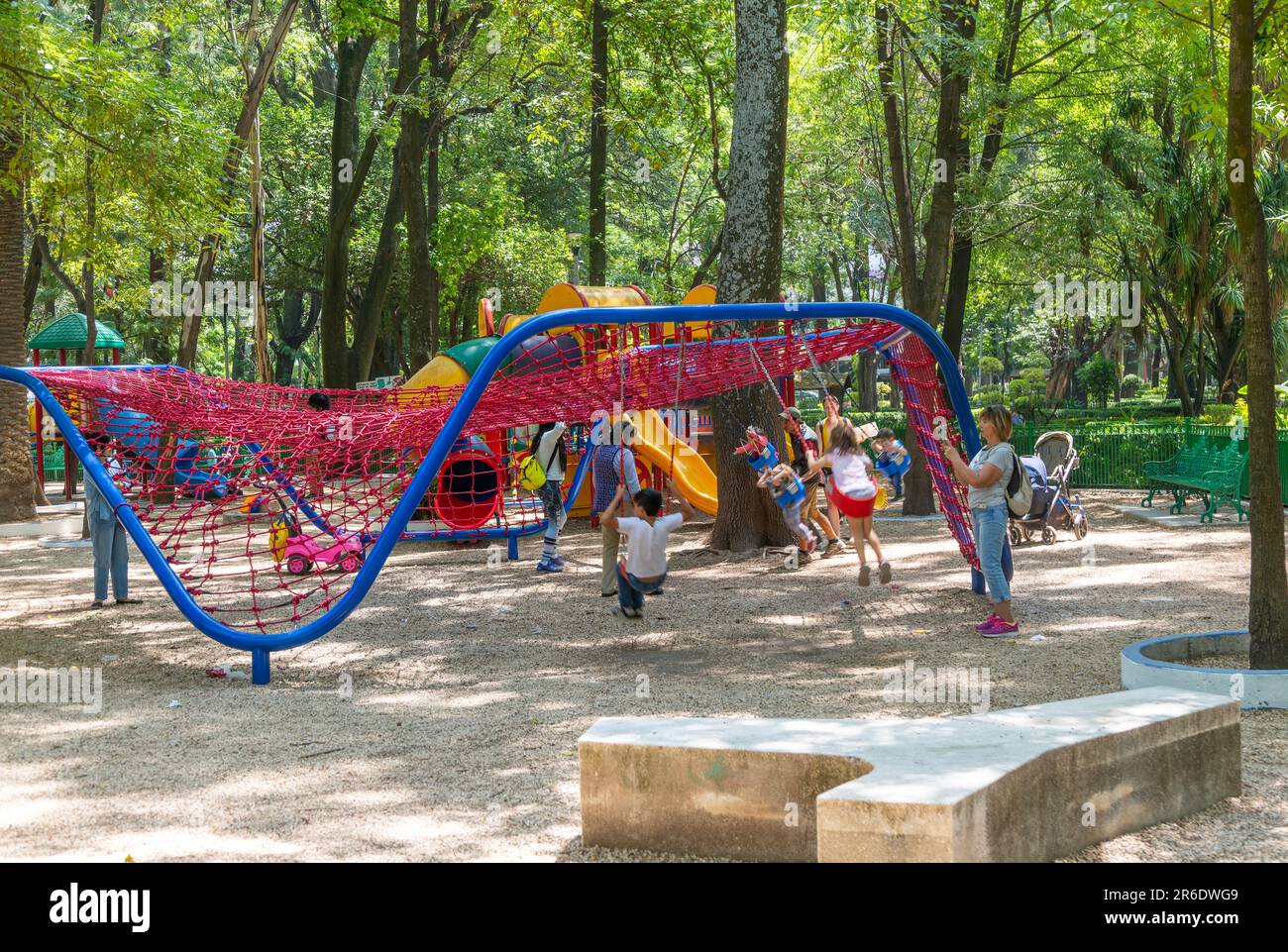 Children's playground area in Parque Mexico, Colonia Hipodromo, La ...