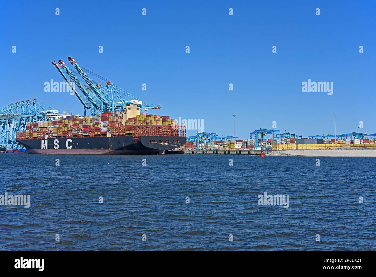 port of rotterdam (maasvlakte), netherlands - 2023-06-03: container ...
