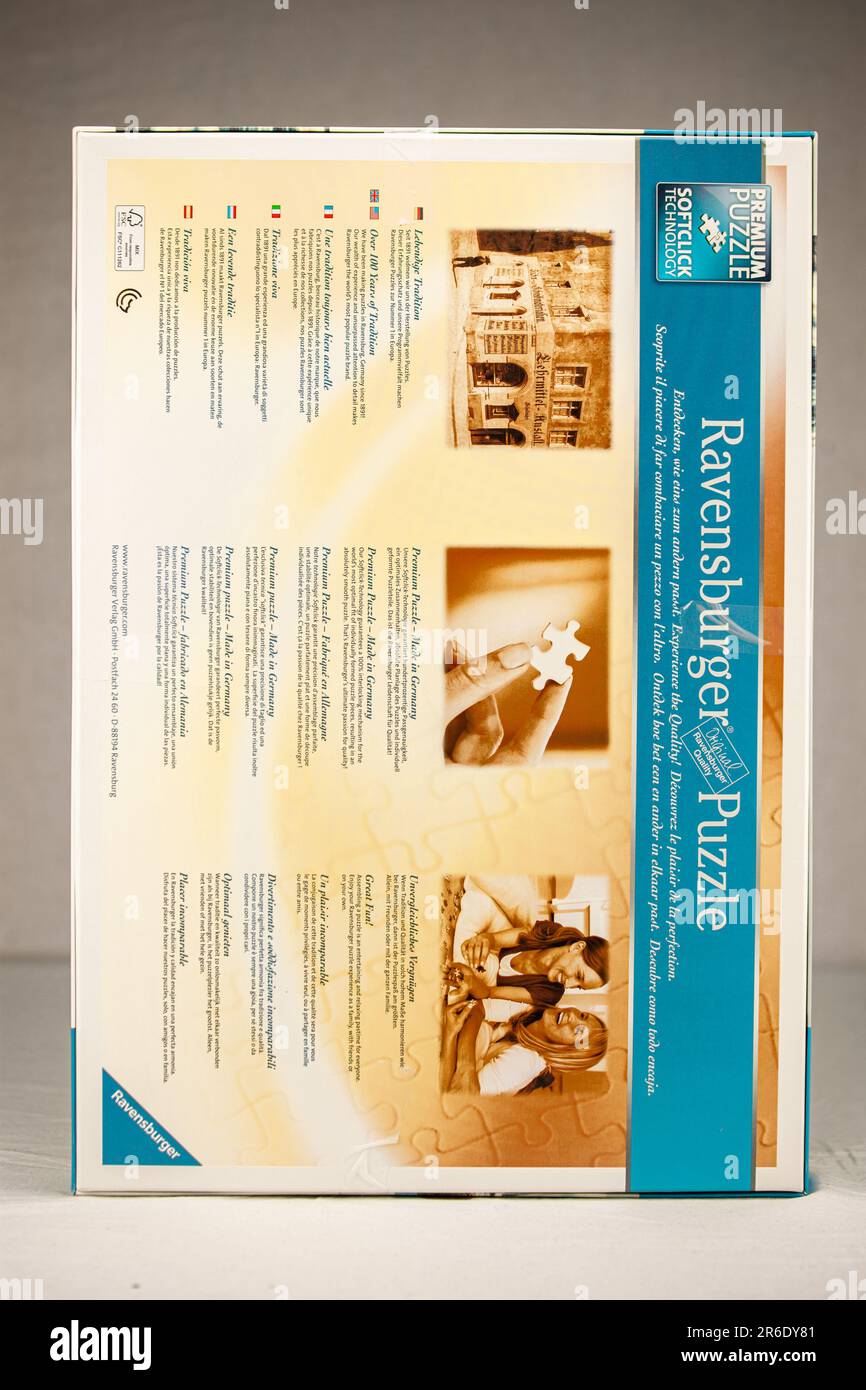 Ravensburger puzzle hi-res stock photography and images - Alamy