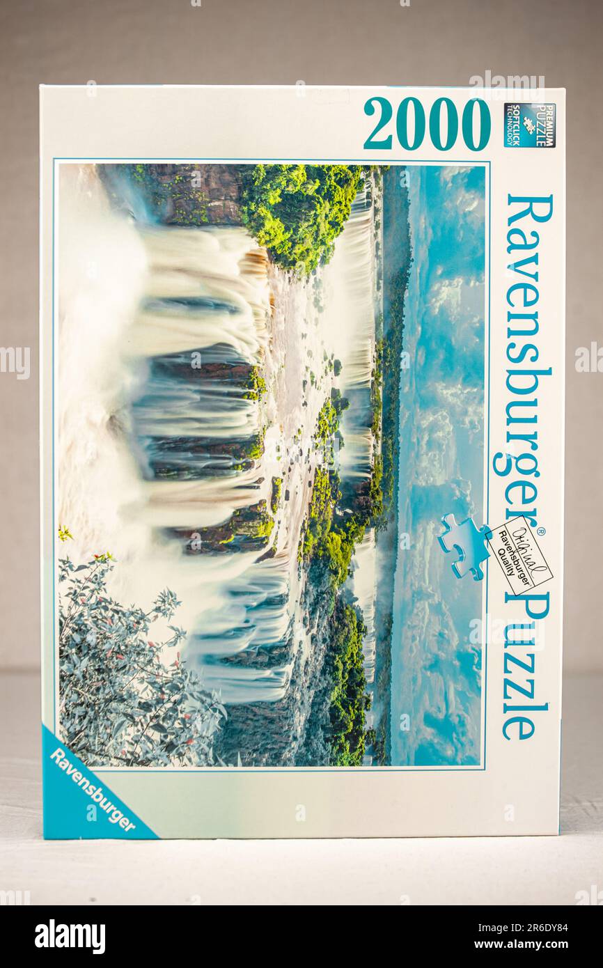 Ravensburger puzzle hi-res stock photography and images - Alamy