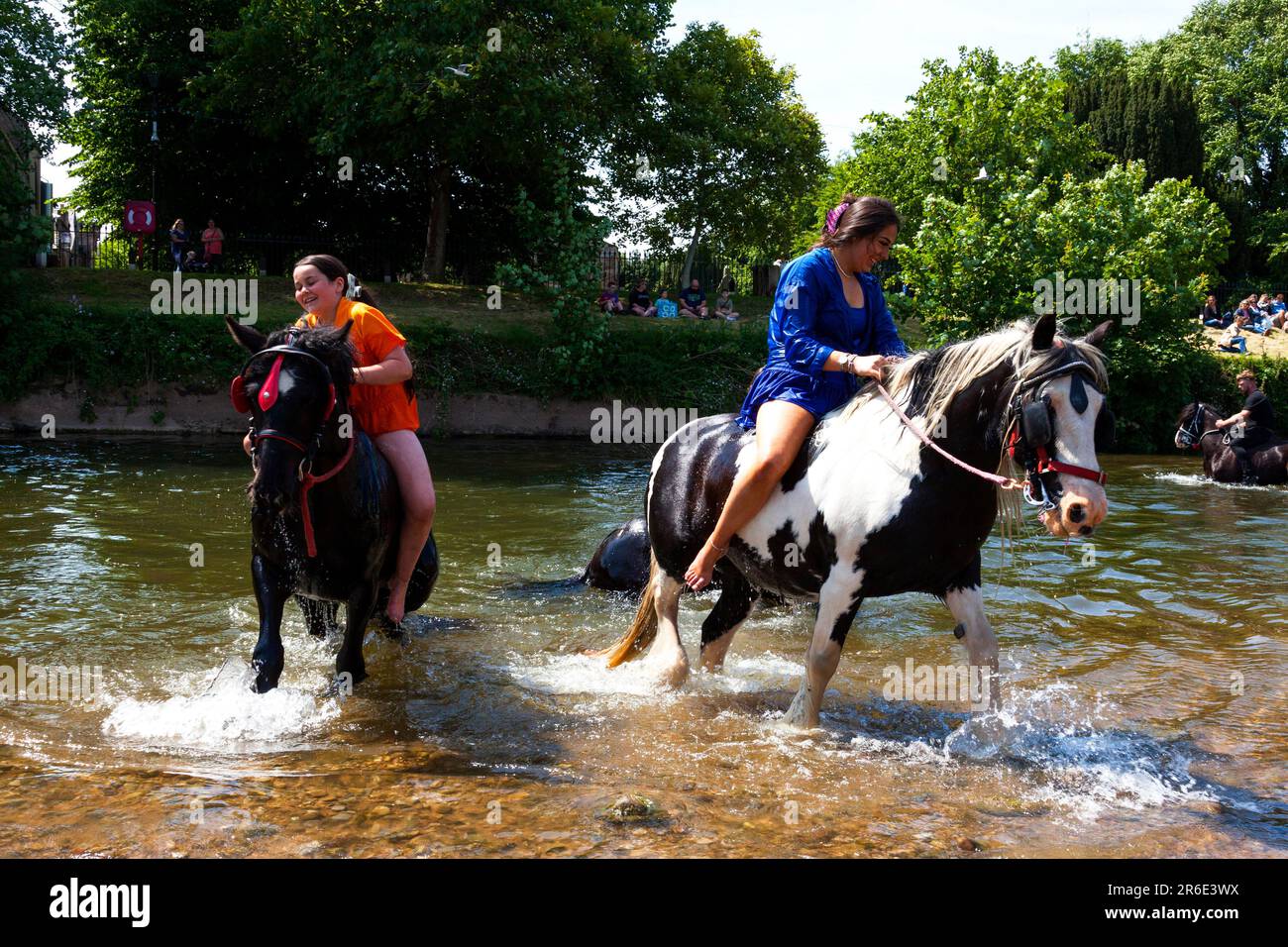 Gypsies hi-res stock photography and images - Alamy