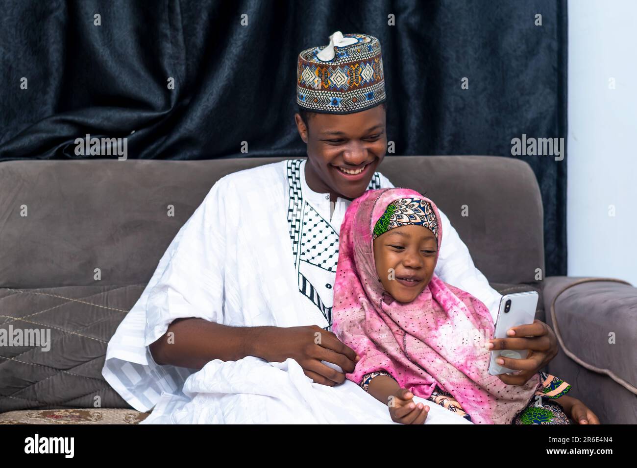 African american father daughter using hi-res stock photography and images - Alamy
