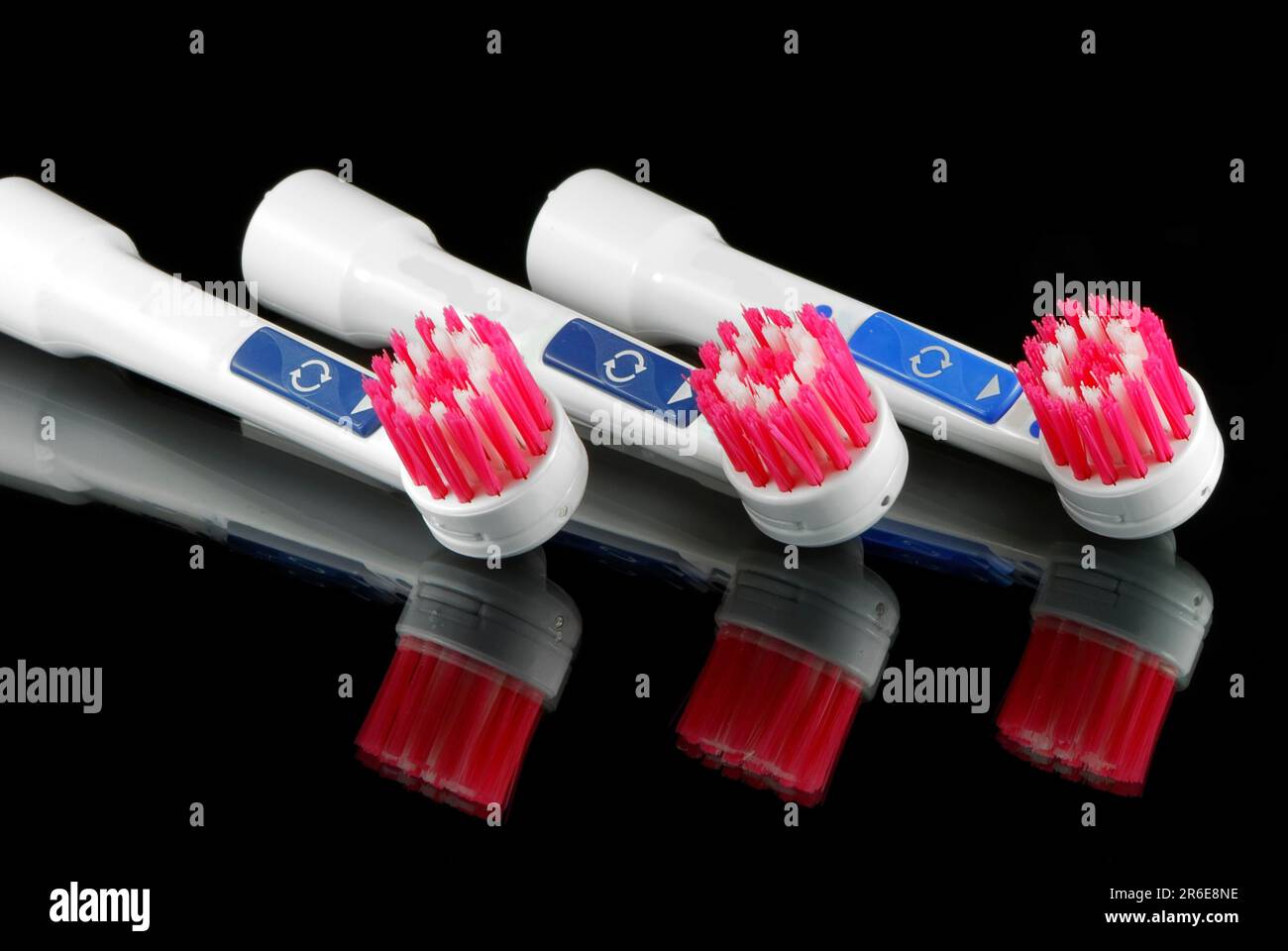 Heads of an electric toothbrush Stock Photo - Alamy