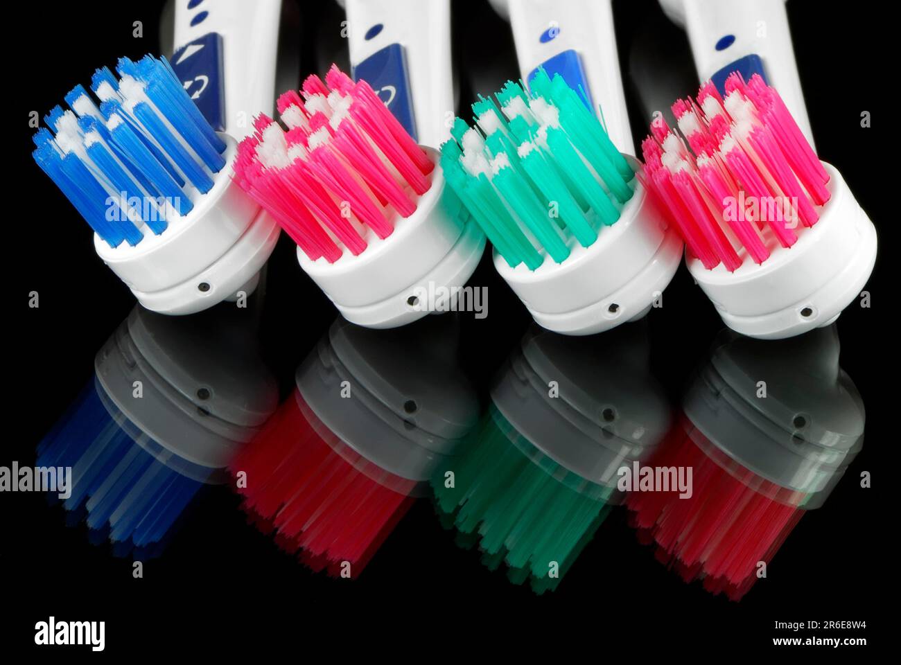 Heads of an electric toothbrush Stock Photo - Alamy