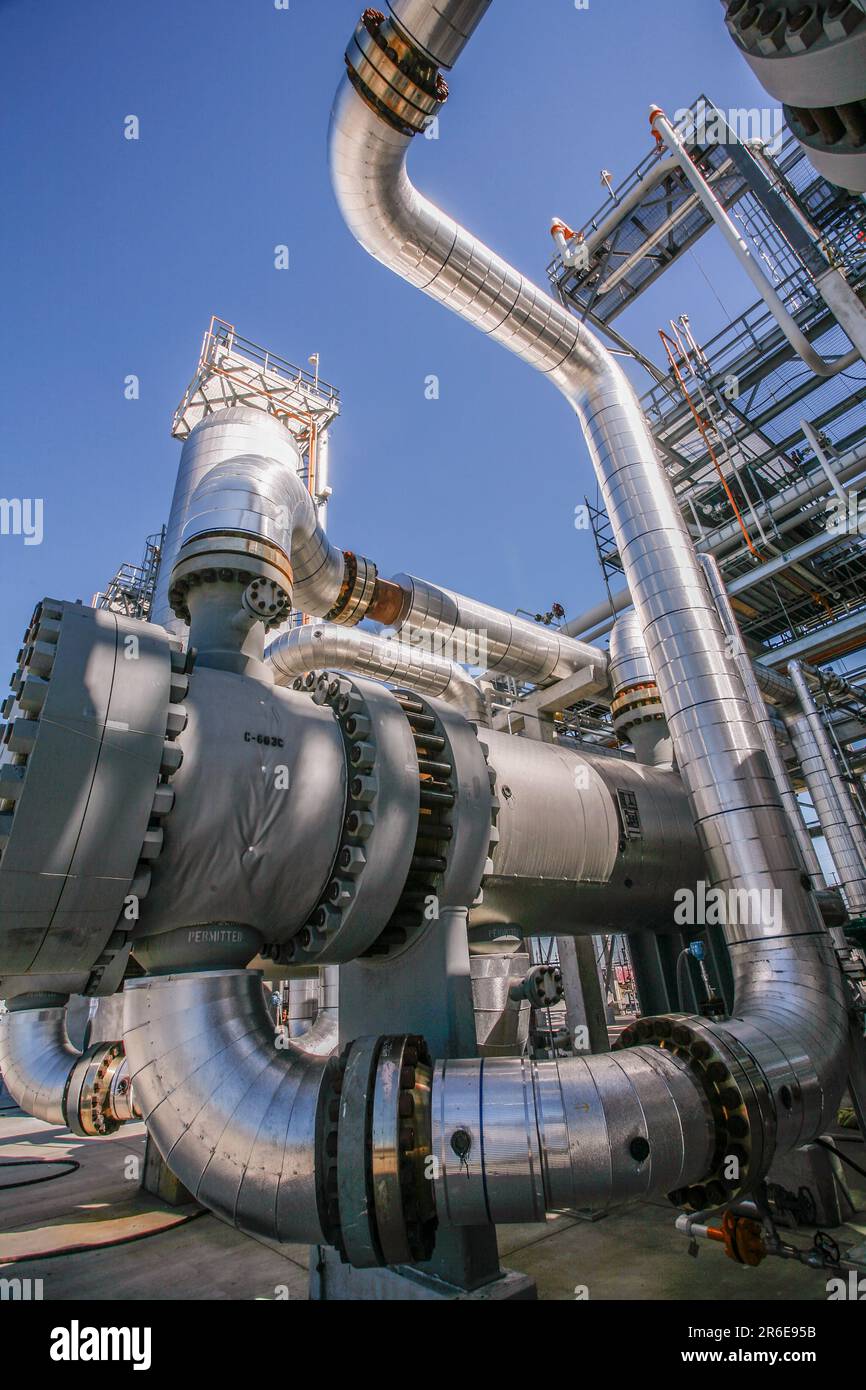 Oil components hi-res stock photography and images - Alamy