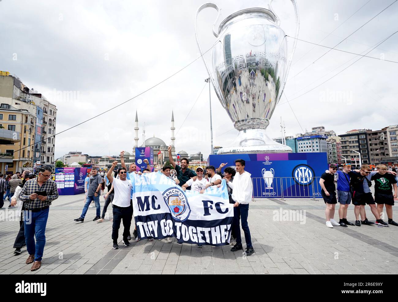 Manchester City fans in Taksim Square, Istanbul, ahead of Saturday's ...