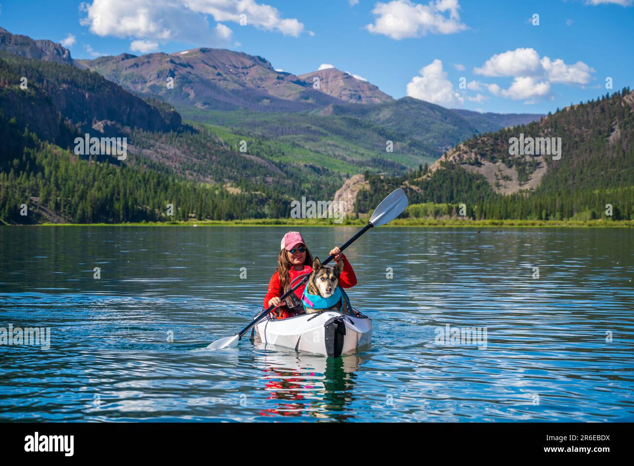 Girl in mountains drinking water hi-res stock photography and images ...