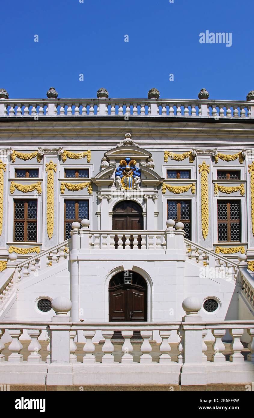 History of finance hi-res stock photography and images - Alamy