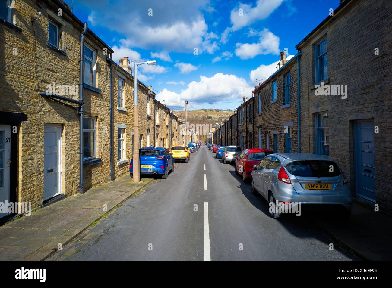 Saltaire houses hi-res stock photography and images - Alamy