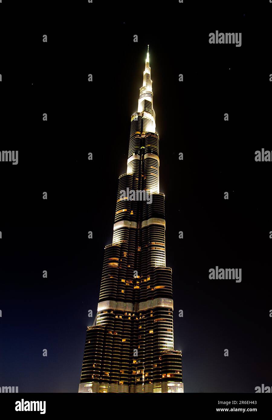 The Burj Khalifa is a skyscraper in Dubai.The building was inaugurated ...