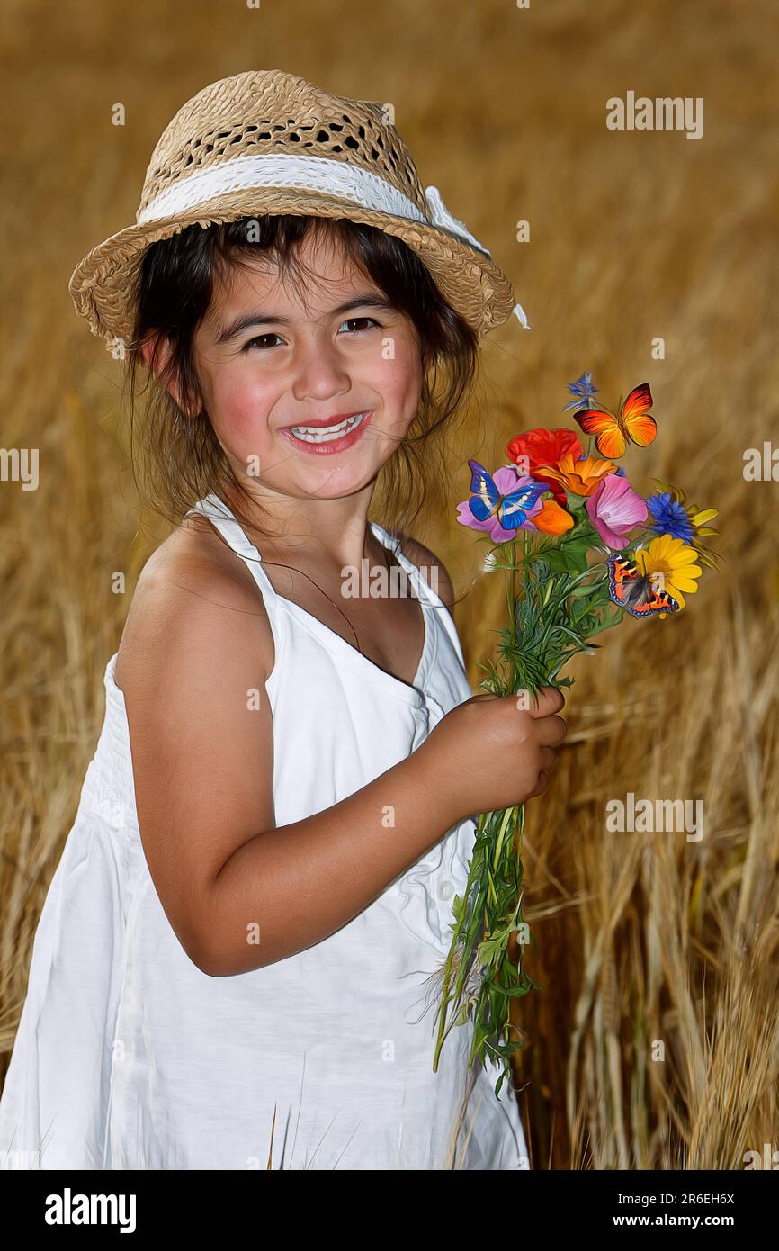 Crop girl hi-res stock photography and images - Alamy