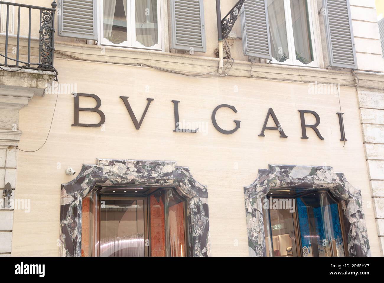 Via dei Condotti, luxury shopping windows in Rome, Italy Stock Photo ...