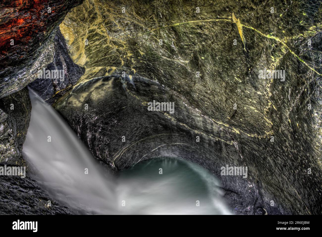 Underground landscape hi-res stock photography and images - Alamy