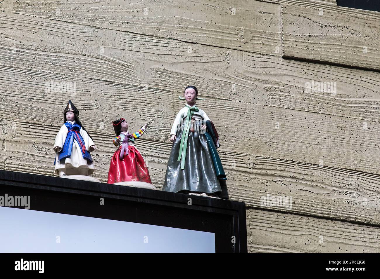 Korean street art Stock Photo - Alamy