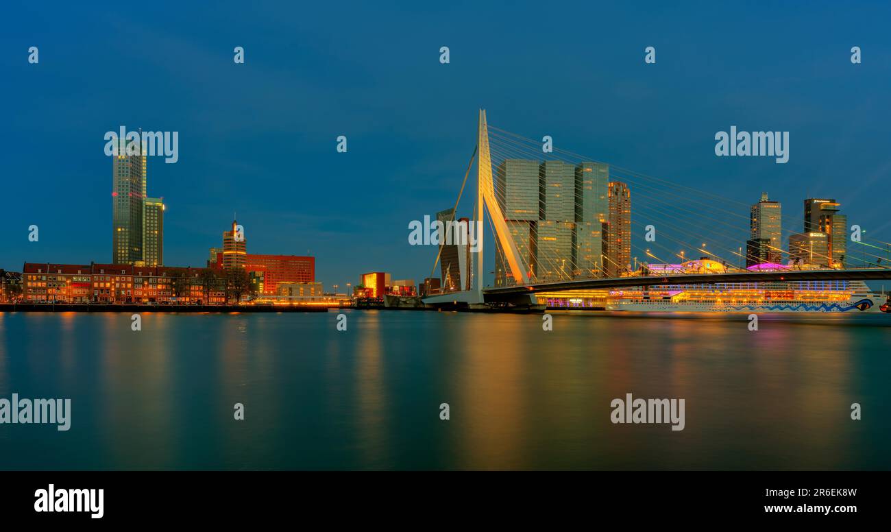 Erasmus Bridge, Rotterdam. Rotterdam Cruise Terminal Stock Photo - Alamy