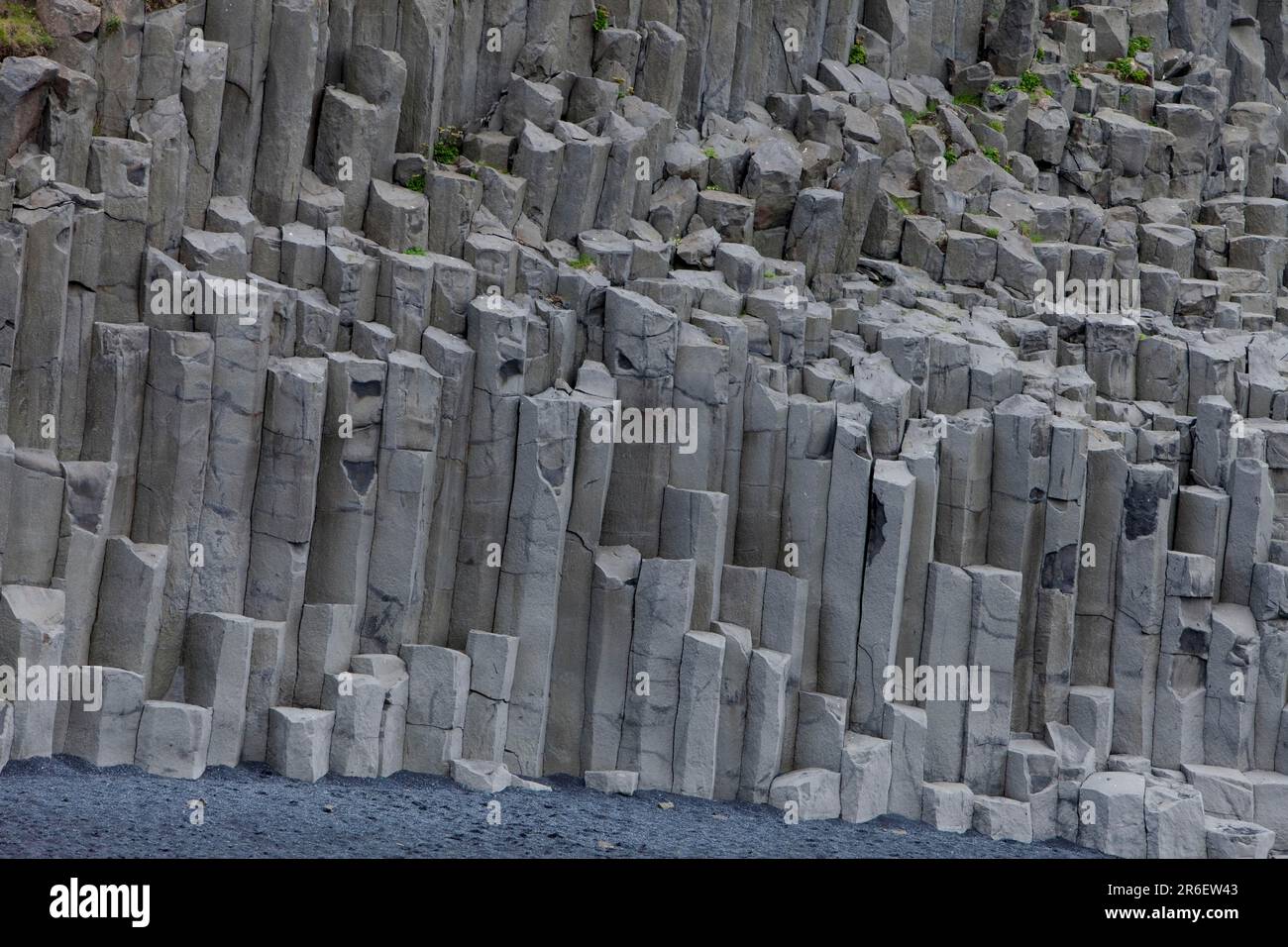 Black basalt building hi-res stock photography and images - Alamy