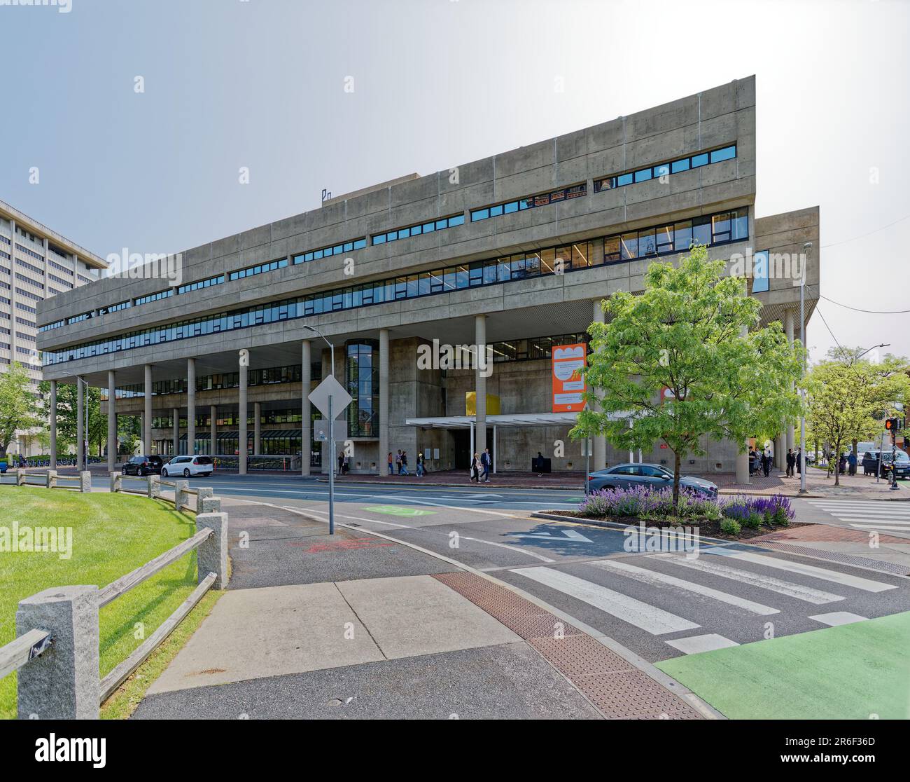 Gund Hall, the main building of Harvard Graduate School of Design, was ...