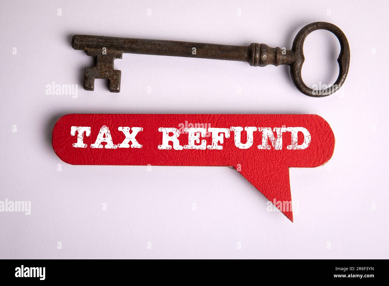 Tax Refund. Speech bubble with text and key on white background Stock ...